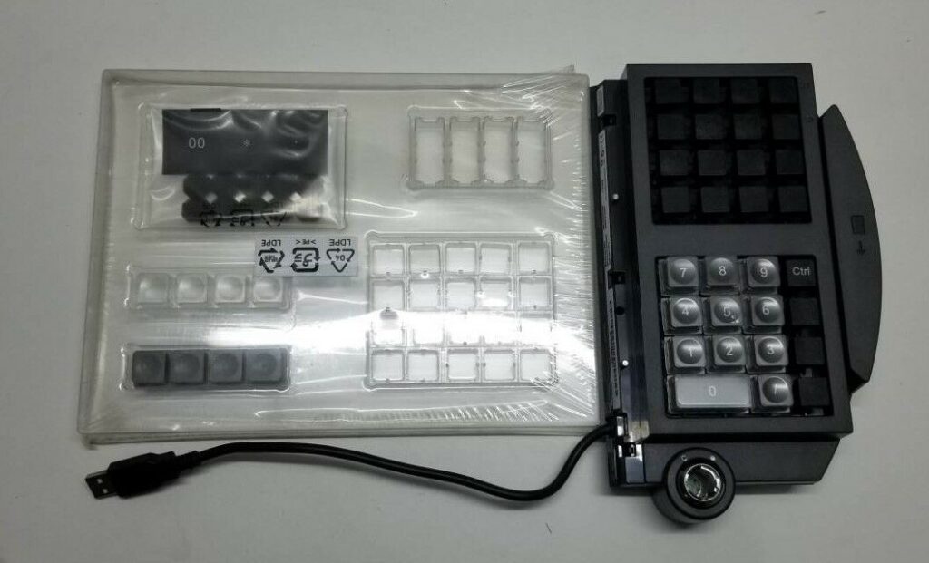 IBM KEYPAD CARD READER 84Y2891 PN: 84Y2892 FOR IBM 4820 MONITORS ...