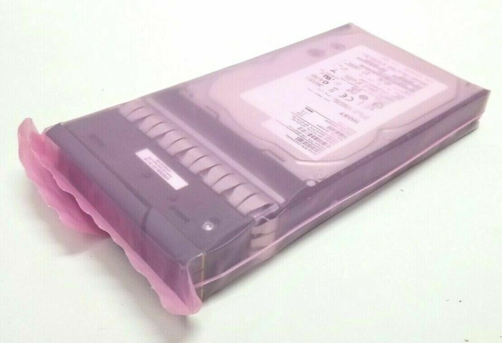 Netapp Hitachi 600GB 15k SAS Hard Drive 3.5” X412a-R5 W/ tray Made in ...